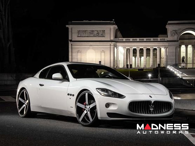Maserati GranTurismo Custom Wheels - VVS-CV3 by Vossen - Black / Silver,